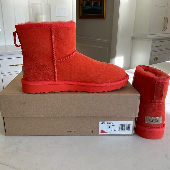 UGG | Shoes | W Classic Mini Ii Size Us 7 Orange | Poshmark